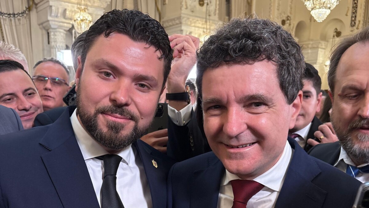 Primarul Rădăuțiului, Bogdan Loghin, optimist și încrezător după ce a participat la învestirea ...